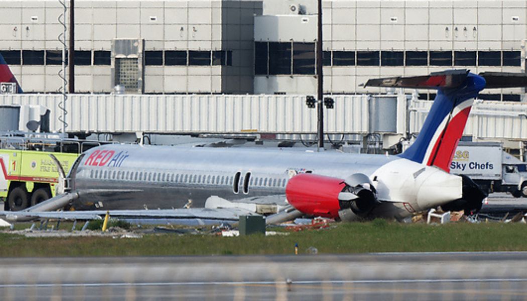 Video recrea el accidente del MD-82 de Red Air en Miami